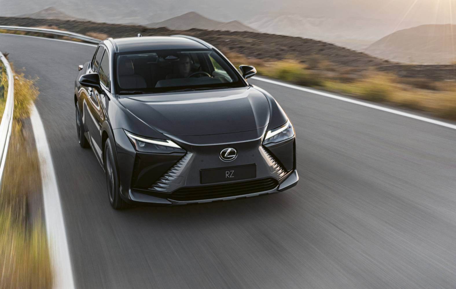LEXUS ‐ TOUCH JAPAN JOURNEY - 太古の自然に触れる世界自然遺産 屋久島 | EXPERIENCE | LEXUS NEWS