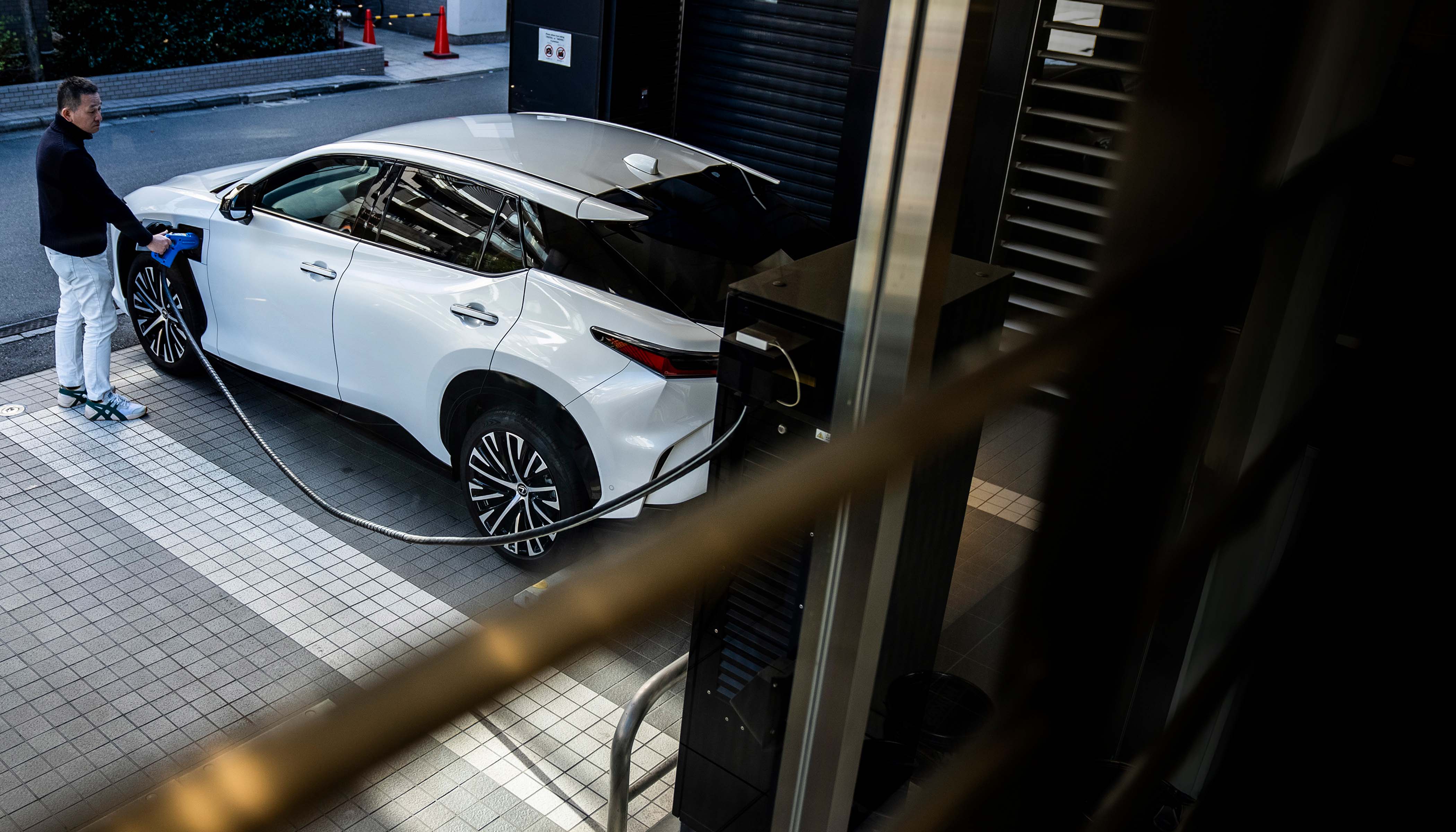 LEXUS - LEXUS BEV OWNER'S VOICE